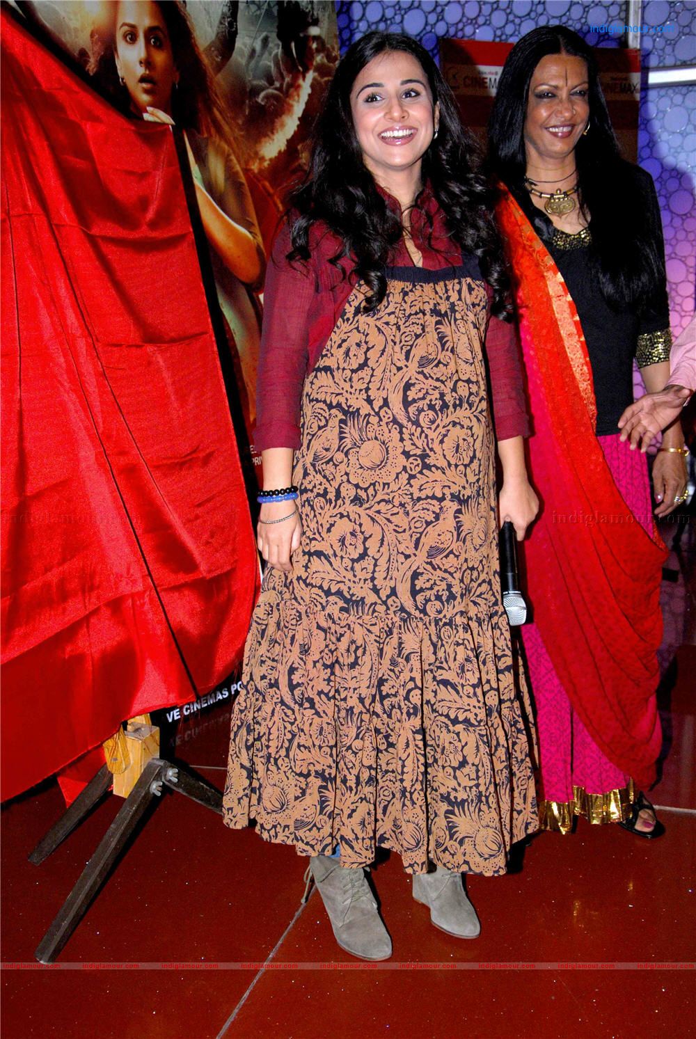 Vidya Balan Actress HD photos,images,pics and stills-indiglamour.com ...