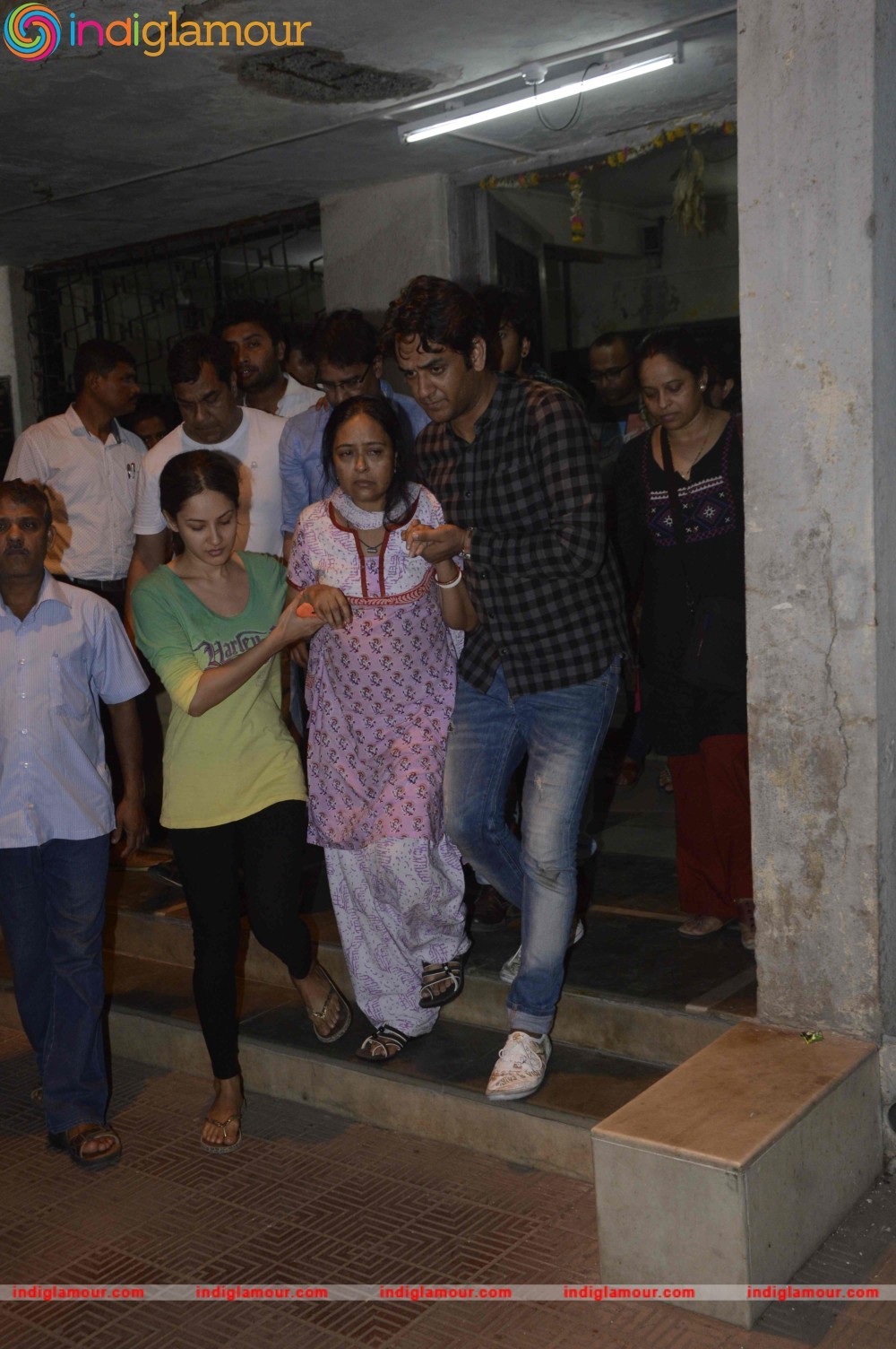 Pratyusha Banerjee Funeral photos - #393444