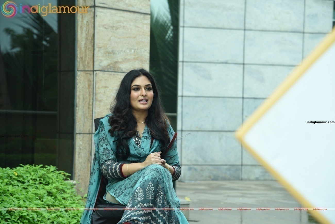 Prayaga Martin Actress HD photos,images,pics and stills-indiglamour.com ...