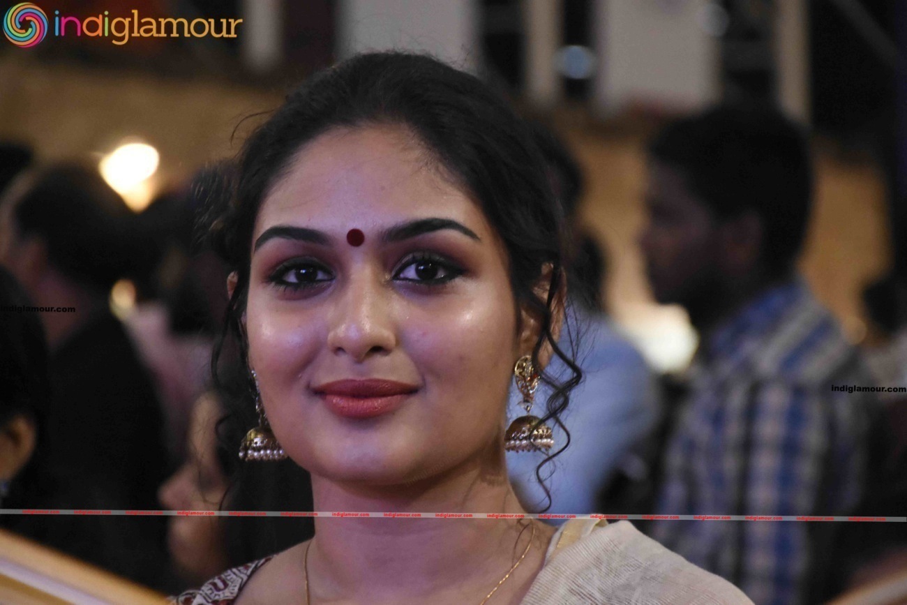 Prayaga Martin Actress photo,image,pics and stills - # 409981