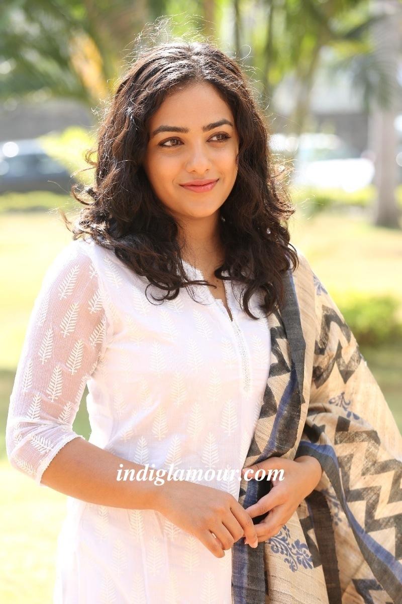 Nithya Menen Actress photo,image,pics and stills - # 518435