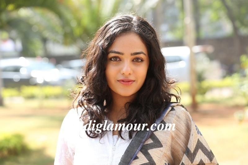 Nithya Menen Actress photo,image,pics and stills - # 518441