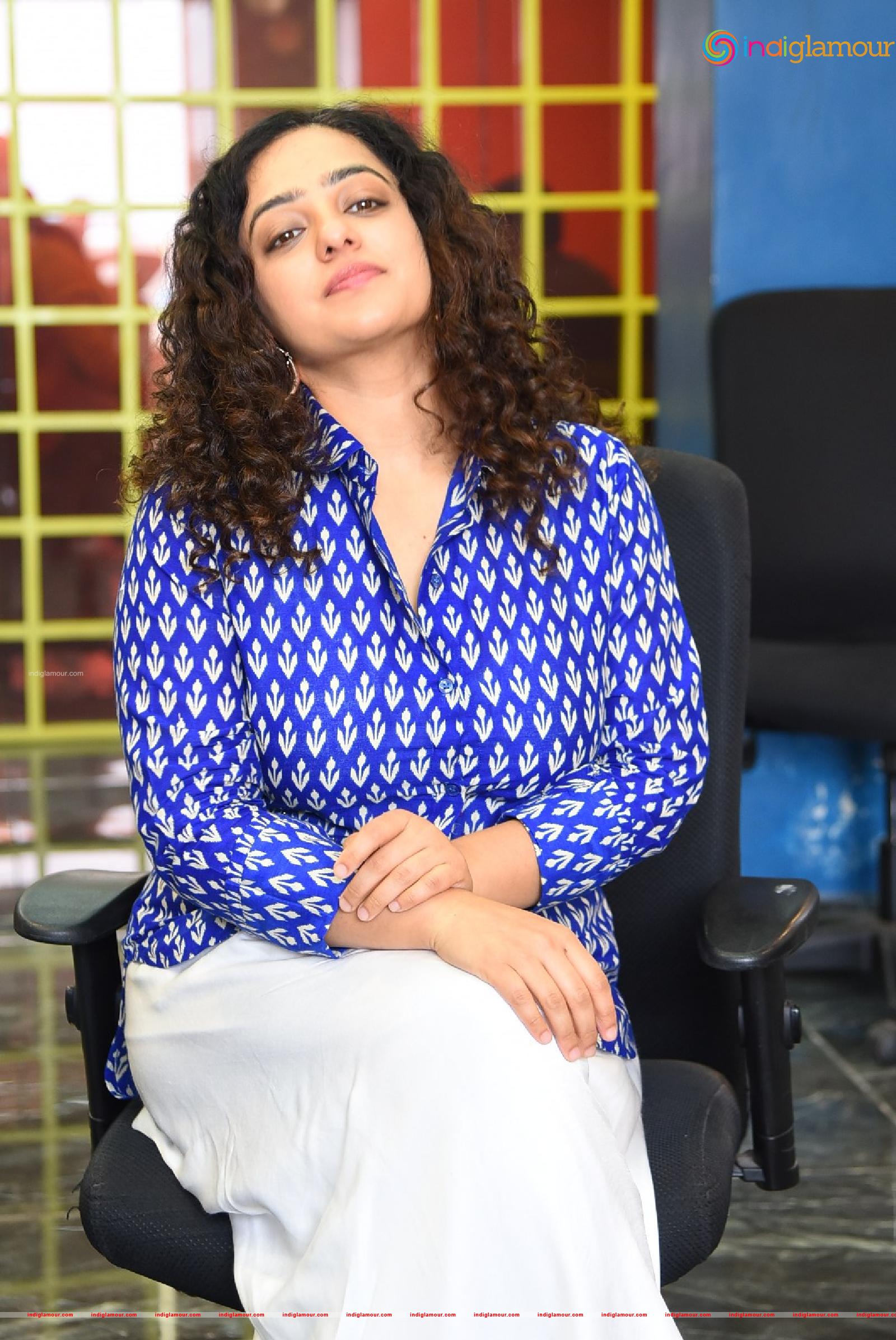 Nithya Menen Actress photo,image,pics and stills - # 542004