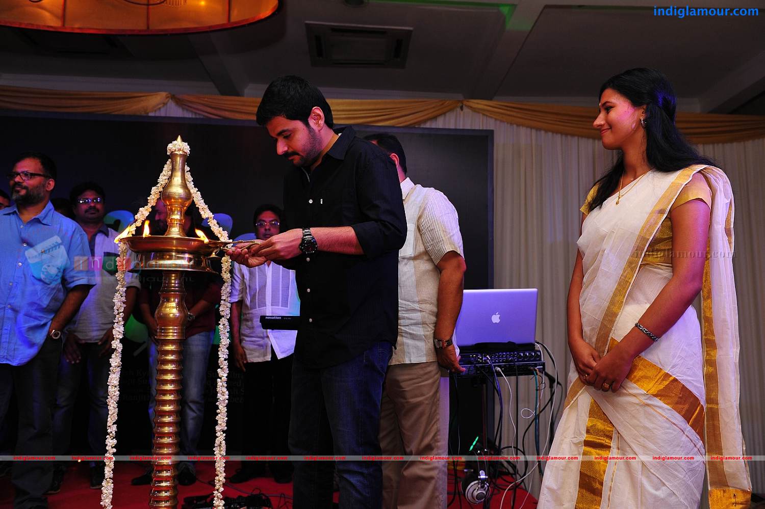 Arikil Oraal Movie Pooja Photos photos - #274283
