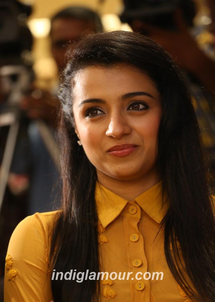 Trisha Krishnan Actress HD photos,images,pics and stills-indiglamour ...