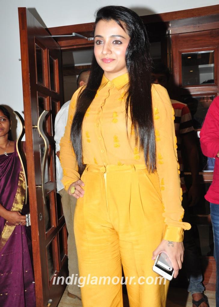 Trisha Krishnan Actress HD photos,images,pics and stills-indiglamour ...