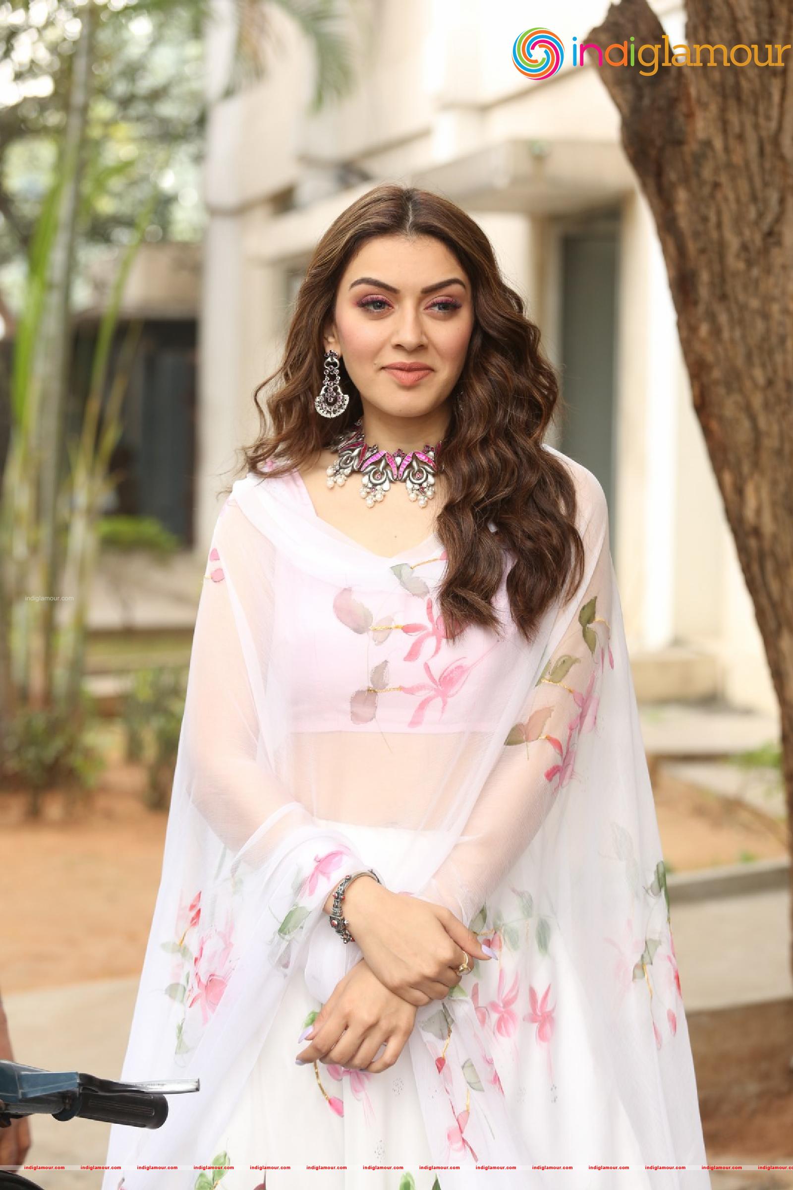 Hansika Motwani Actress photo,image,pics and stills - # 485401