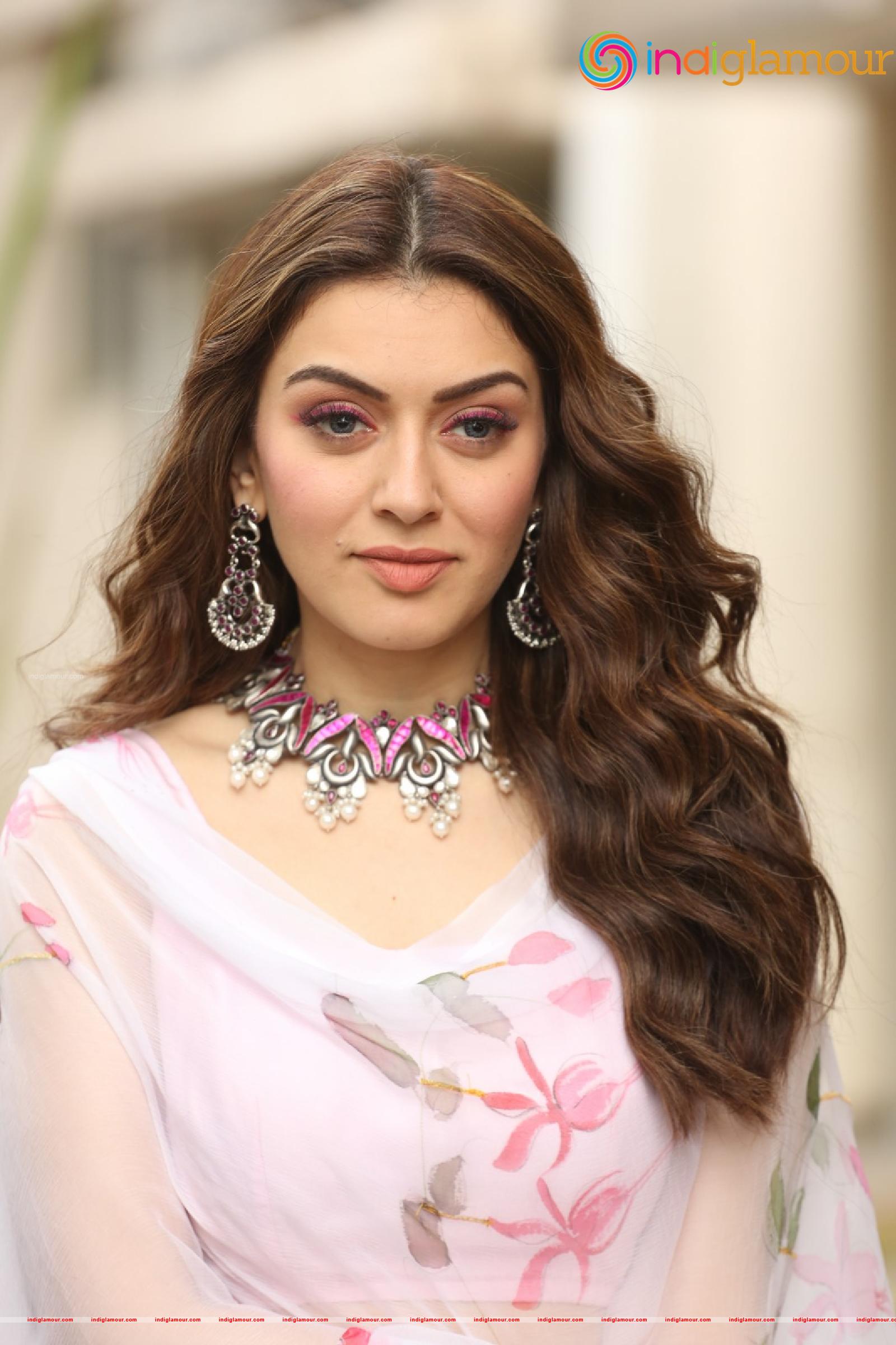 Hansika Motwani Actress HD photos,images,pics and stills-indiglamour ...