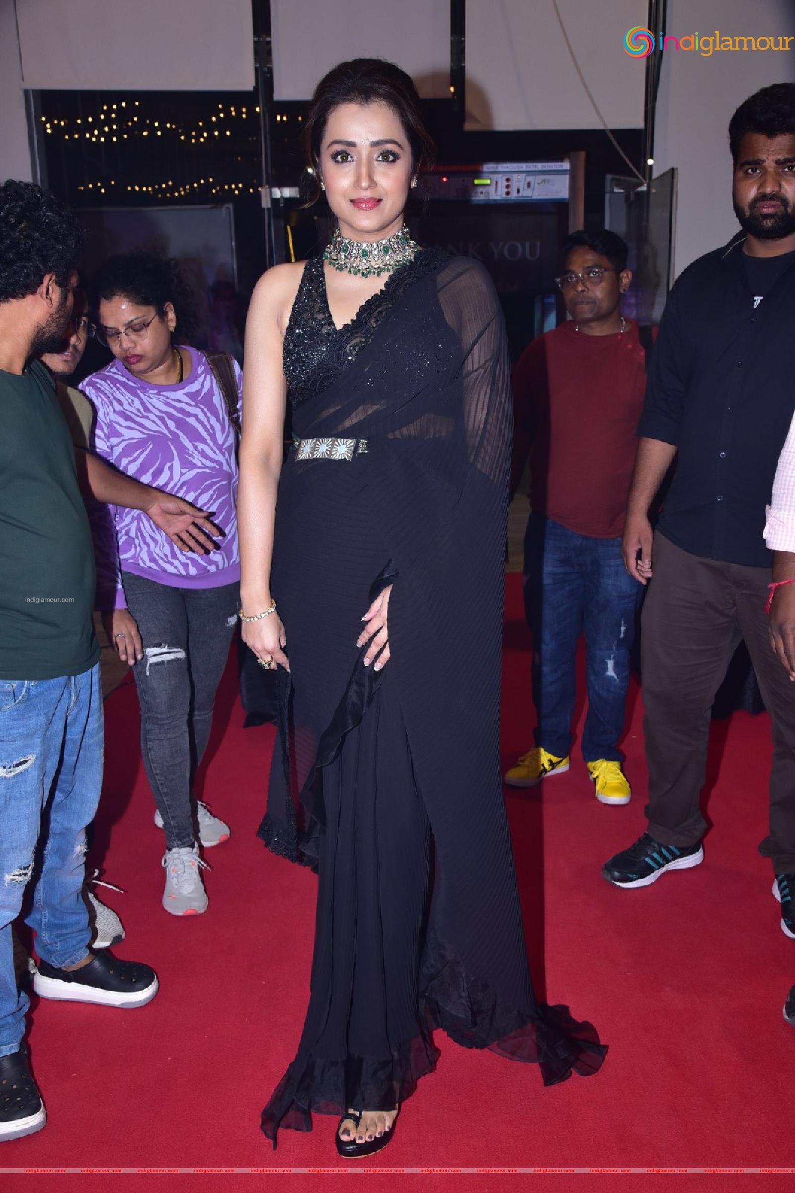 Trisha Krishnan Actress HD photos,images,pics and stills-indiglamour ...