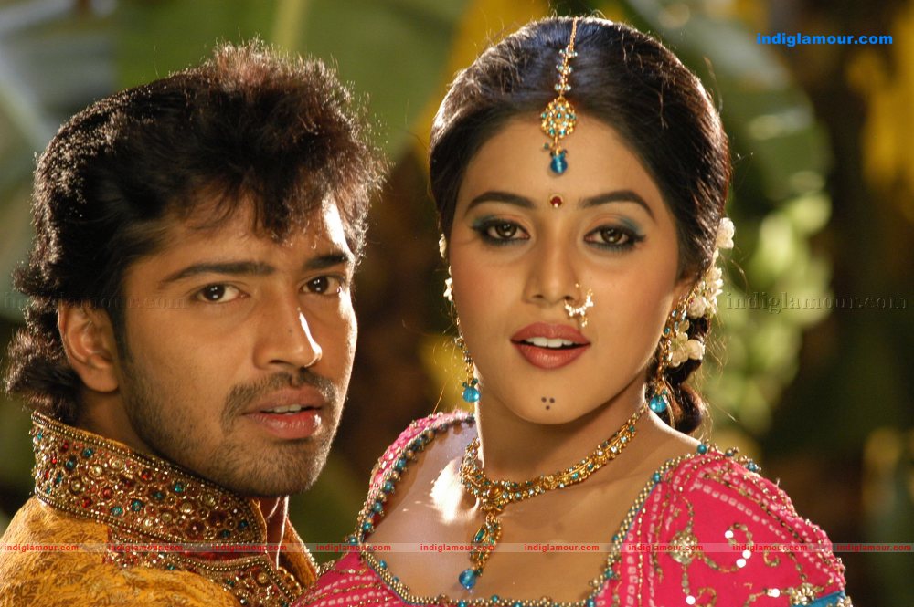 Poorna Actress photo,image,pics and stills - # 105813