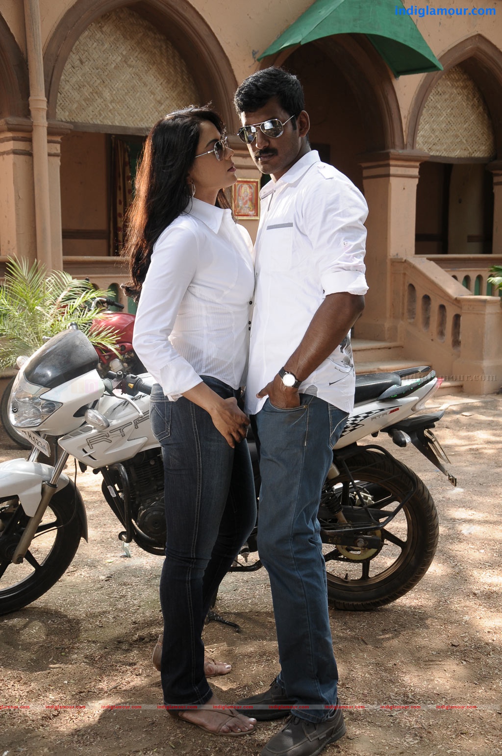 Vedi Movie
