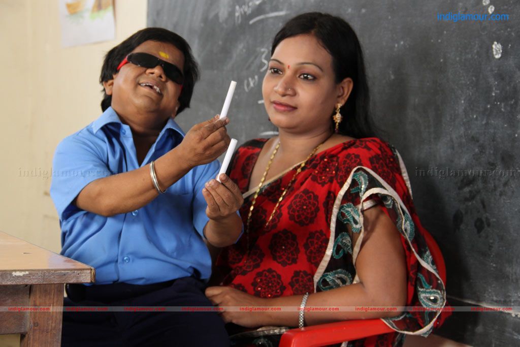 Chutty Paiyanum Nanghu Thirudargalum Tamil Movie Photos Stills - photo ...