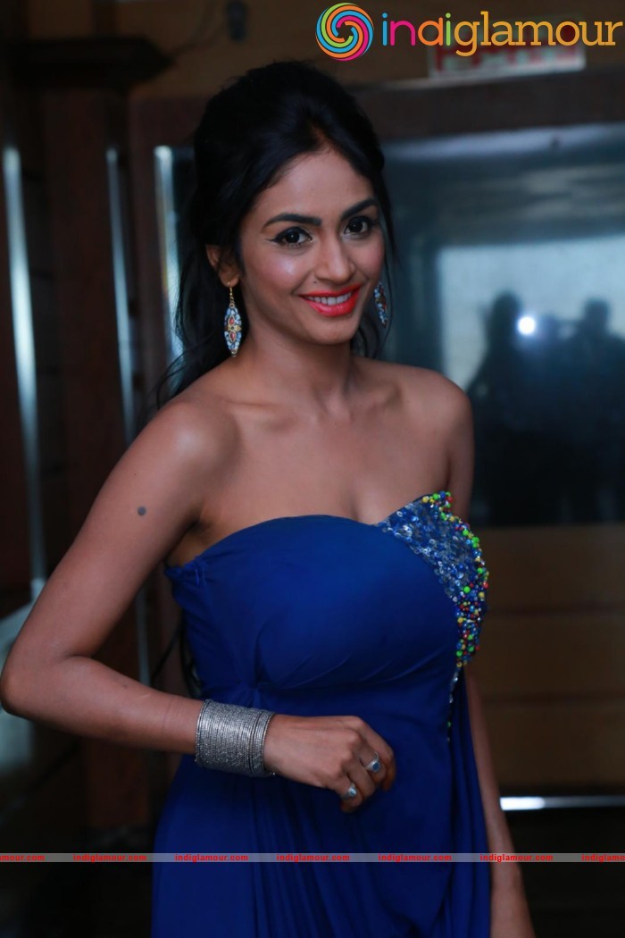 Pooja Sree Spicy Photos Gallery Actress photo,image,pics and stills ...