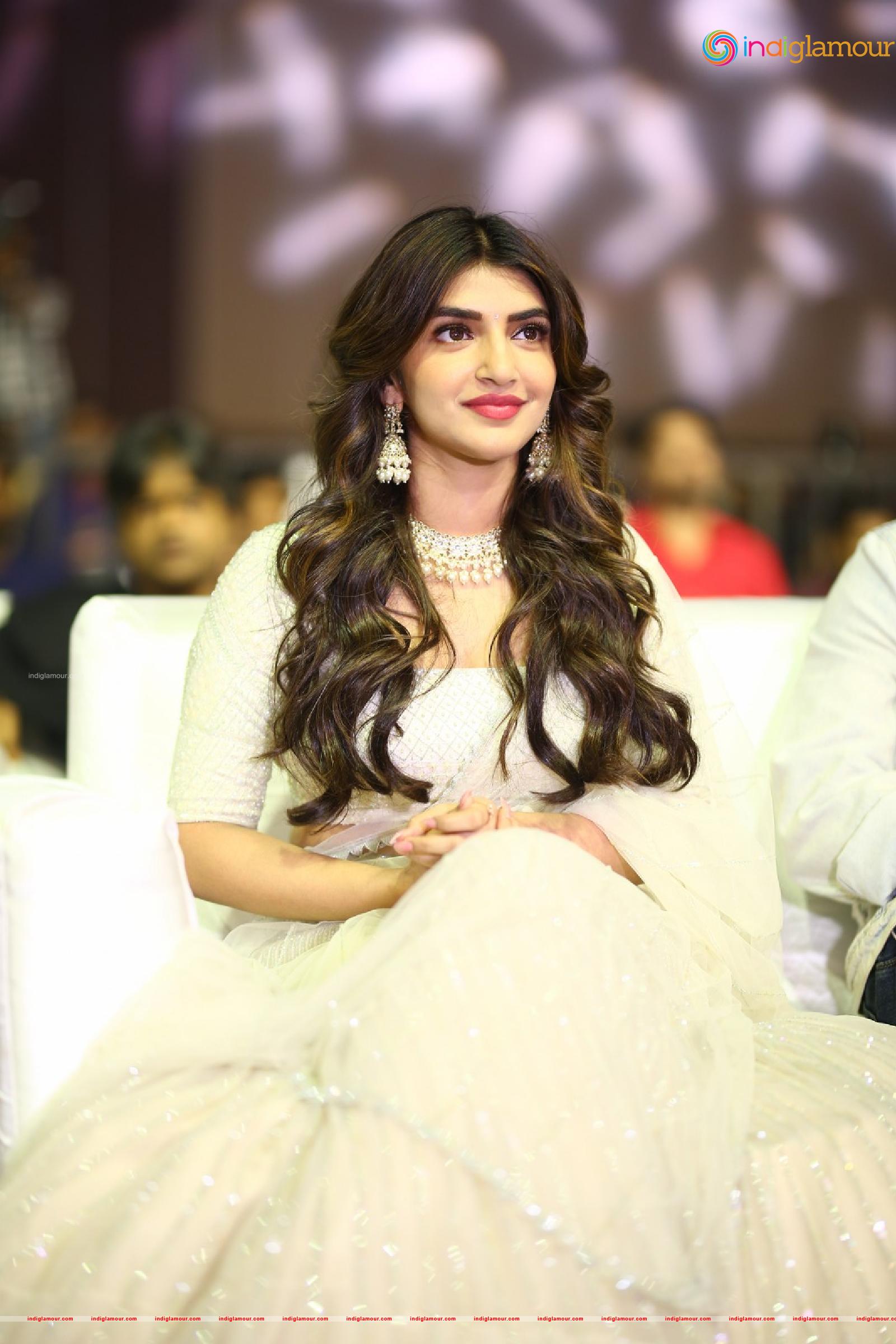 Sreeleela Actress HD photos,images,pics and stills-indiglamour.com #563369