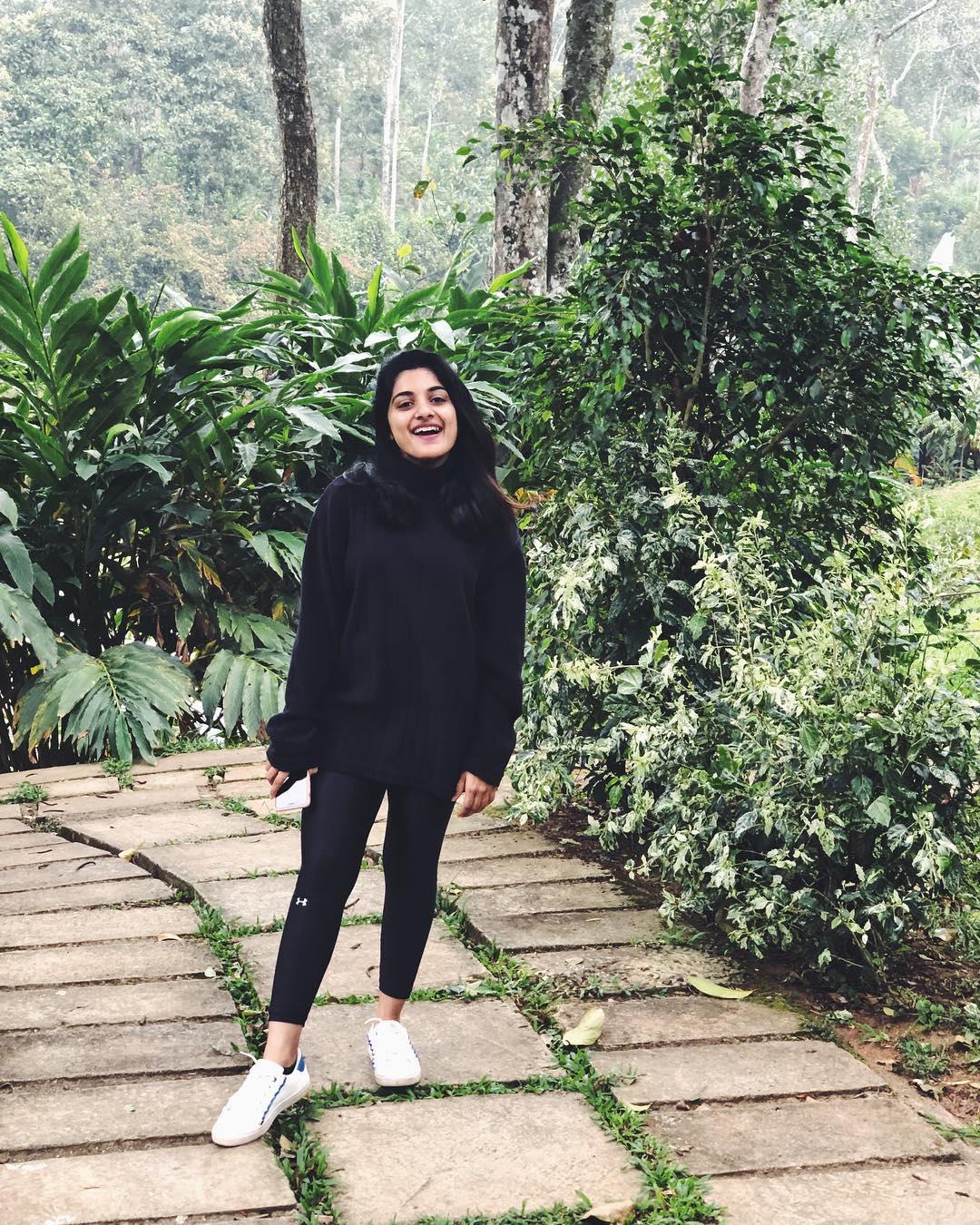 Nivetha Thomas Actress photo,image,pics and stills - # 549448