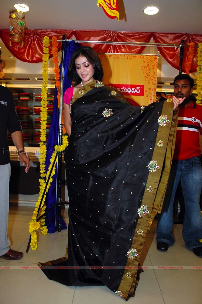 Parvathi Melton Photos Actress photo,image,pics and stills - # 14348