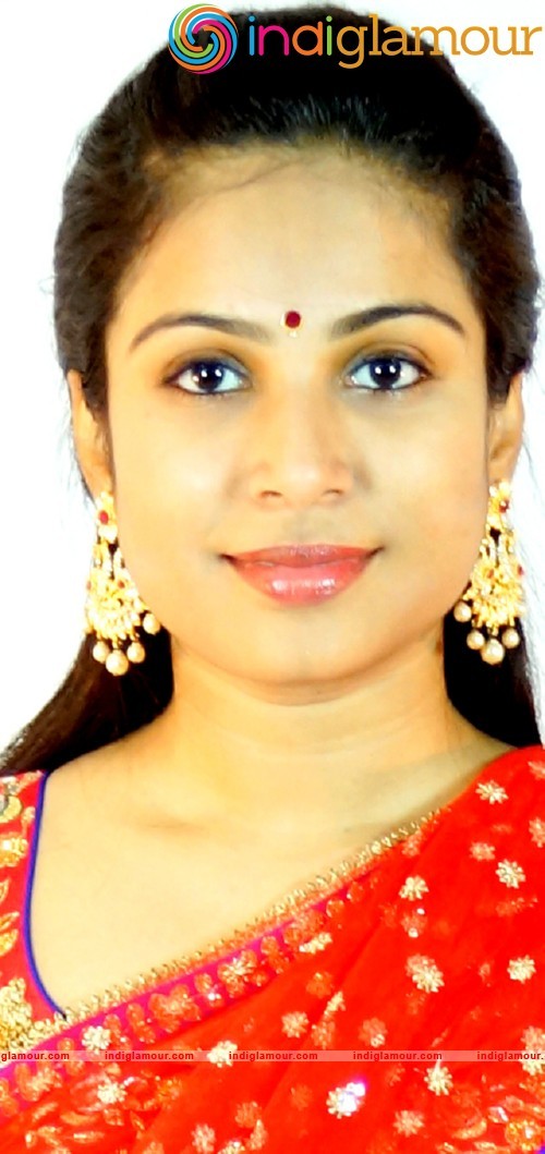 Vrushali Gosavi New Photos Actress HD photos,images,pics and stills ...