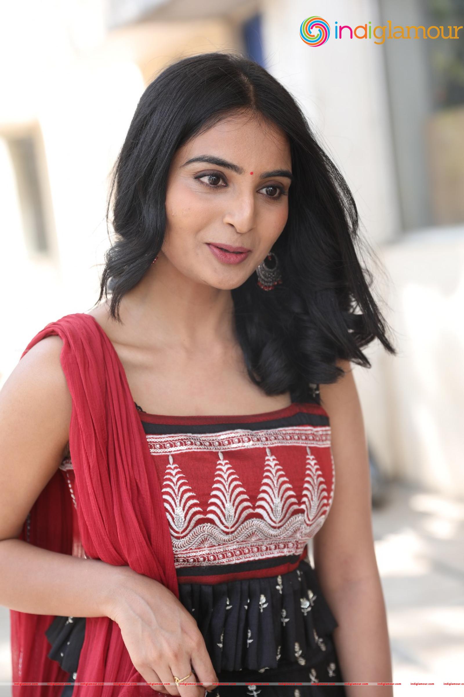 Ananya Actress HD photos,images,pics and stills-indiglamour.com #503036