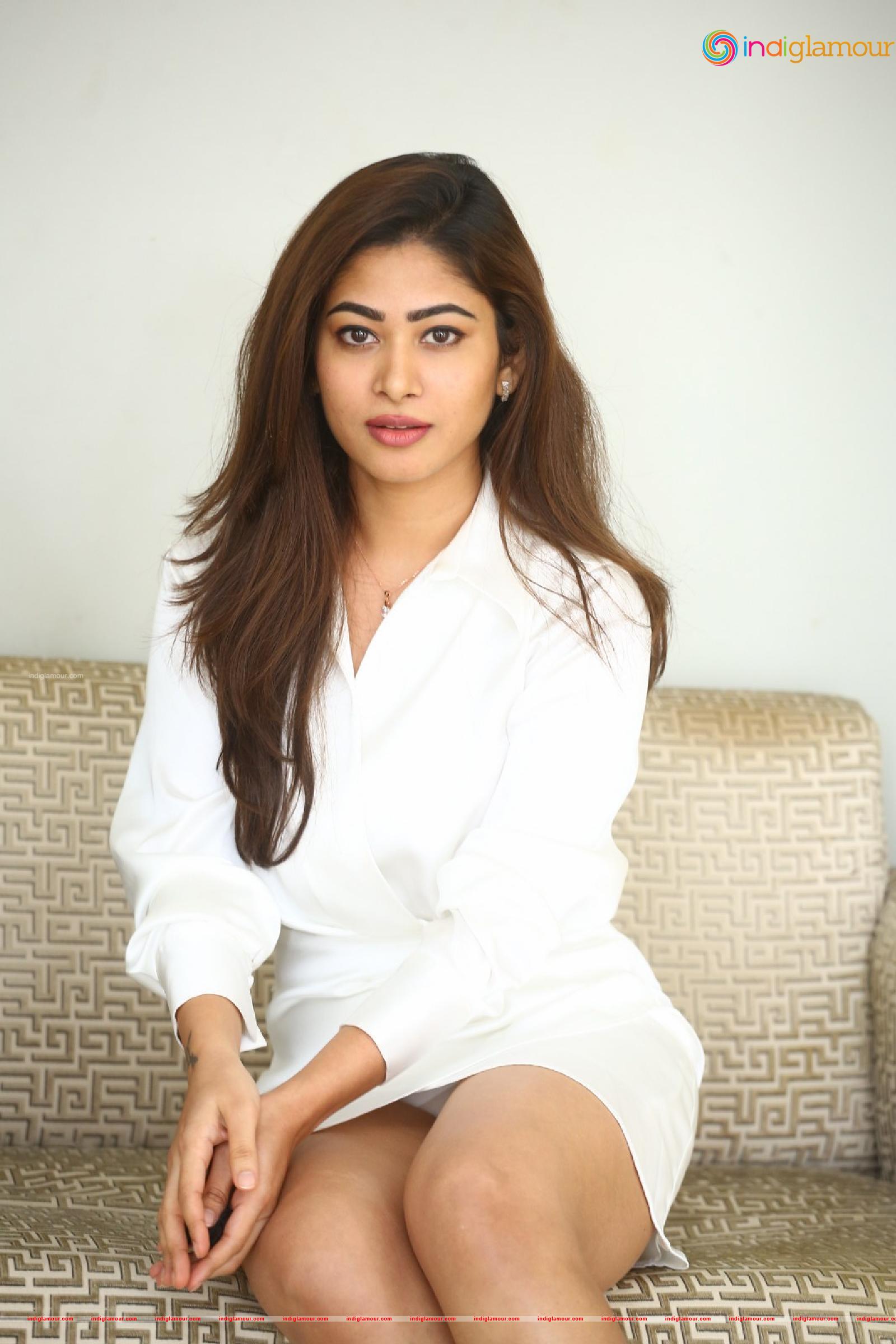 Sonuu Thakur Actress HD photos,images,pics and stills-indiglamour.com ...