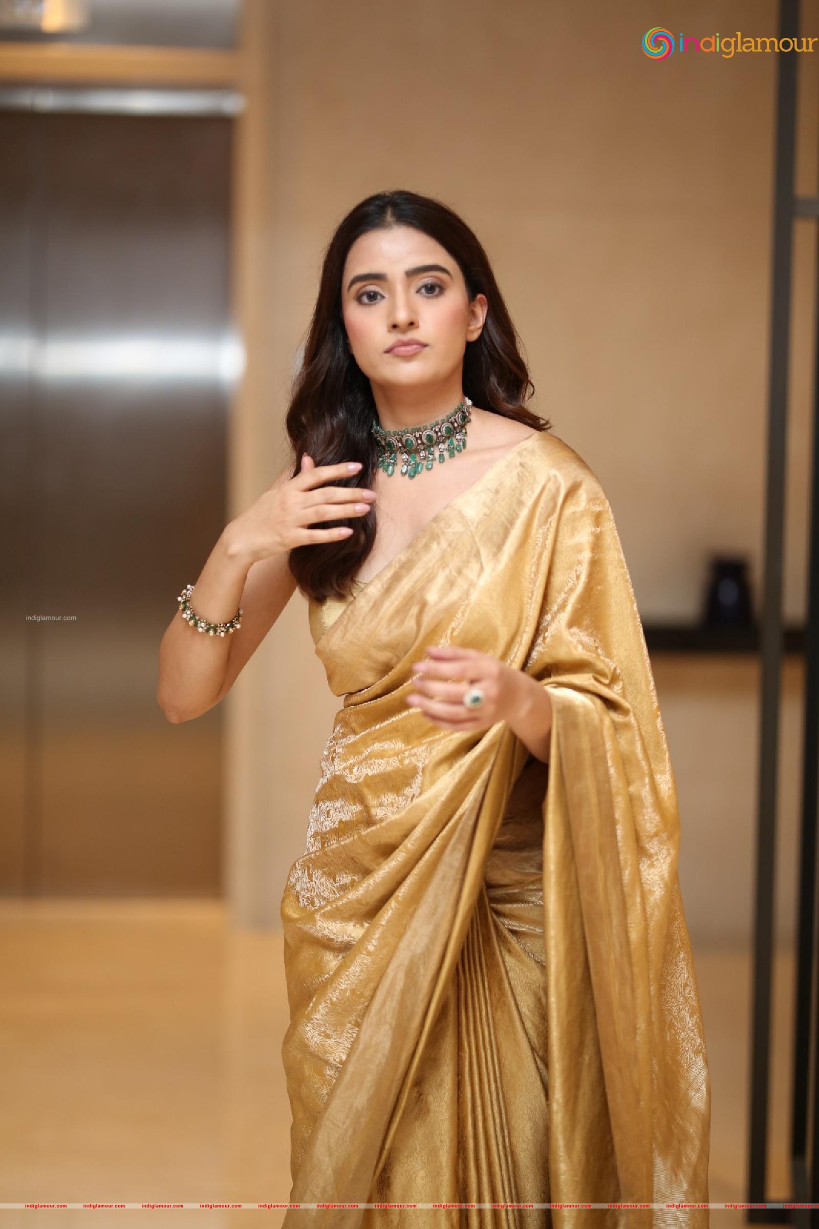 Rukhsar Dhillon Actress HD photos,images,pics and stills-indiglamour ...
